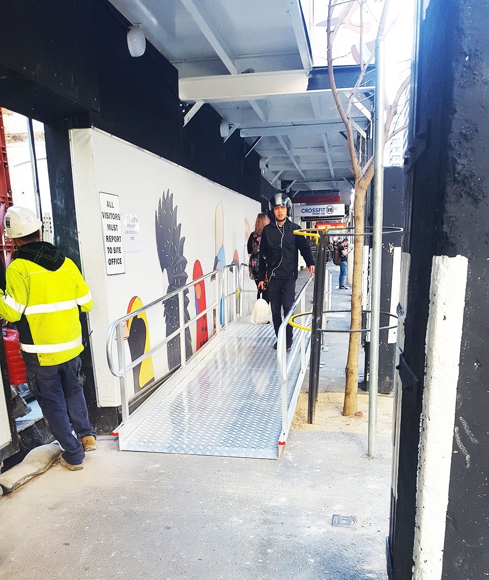 Concrete Line Ramp - Ramps and Walkways