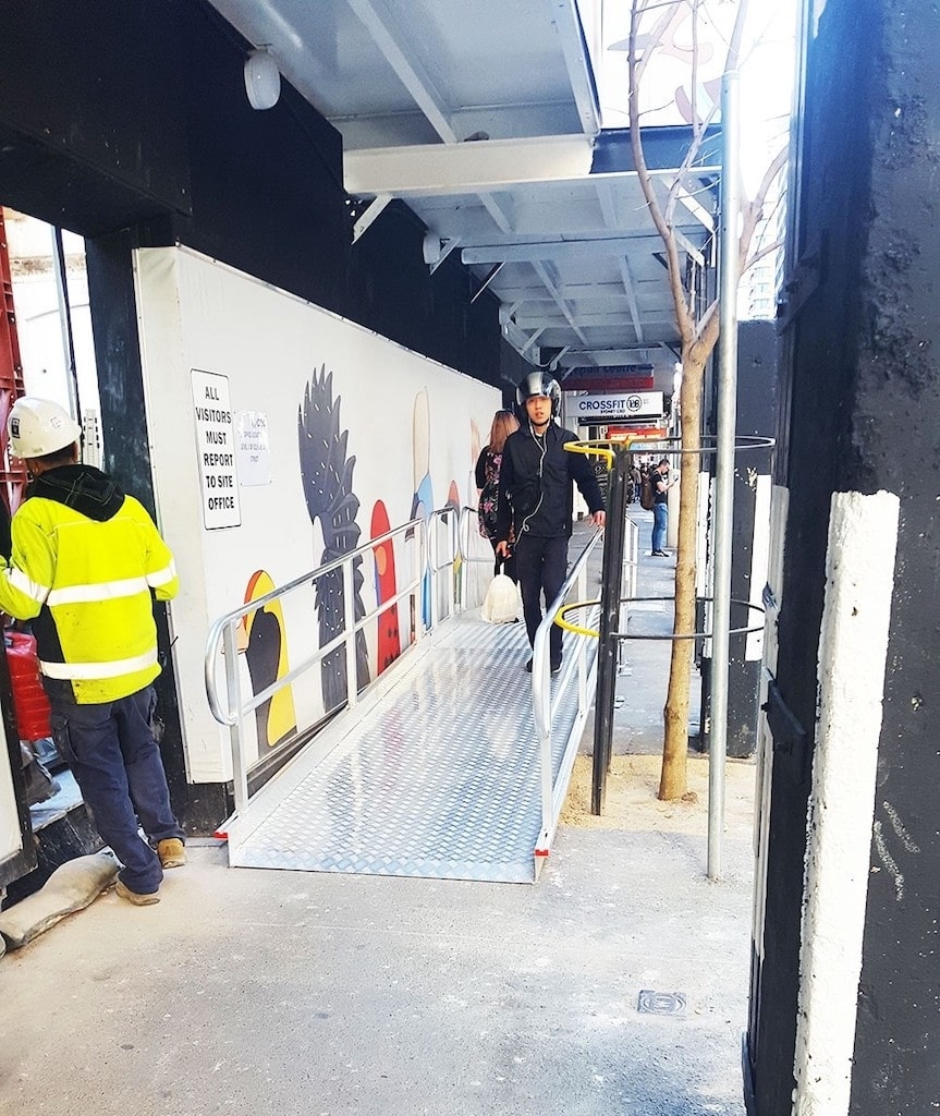 Concrete Line Ramp - Ramps and Walkways