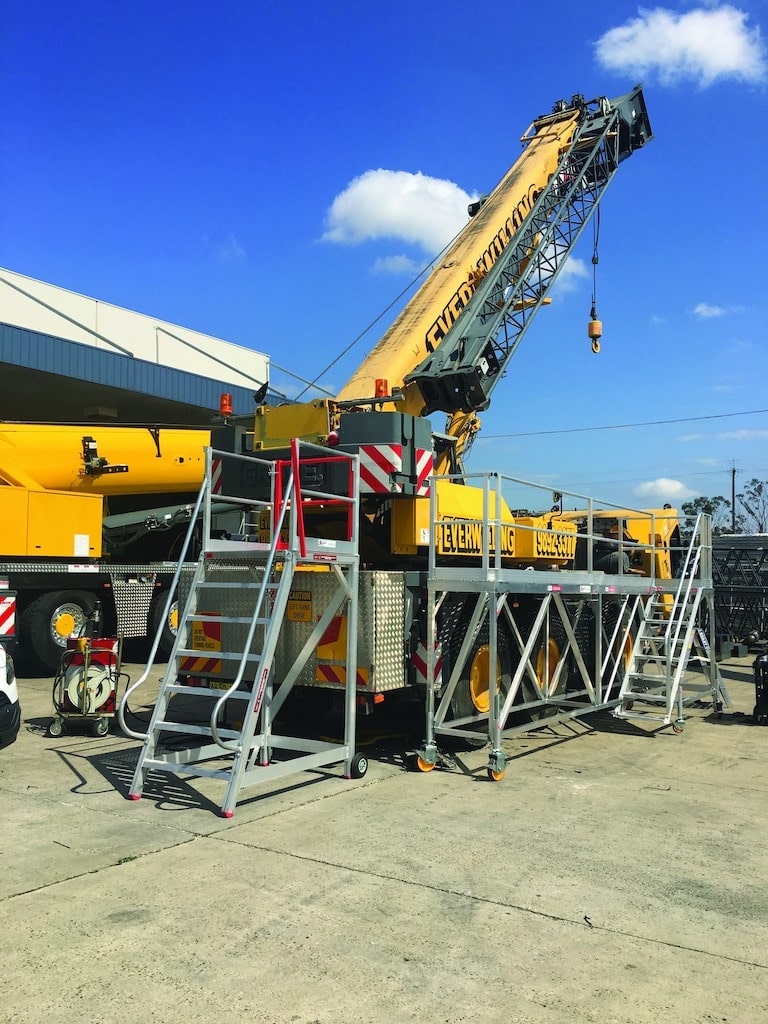 Crane Operation Safety with the Crane Side Access Stand