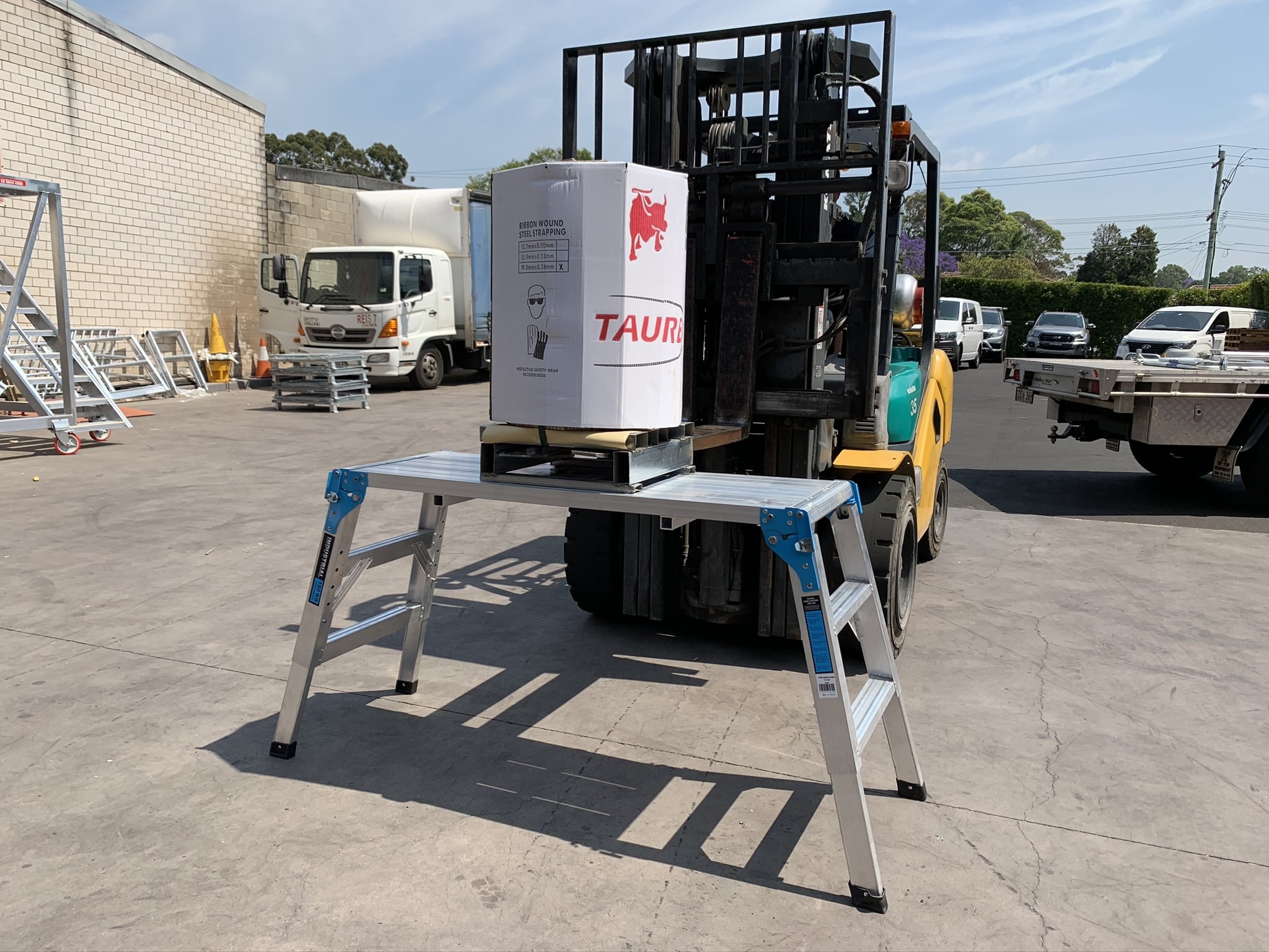 Aluminium Adjustable Platform | SafeSmart Access