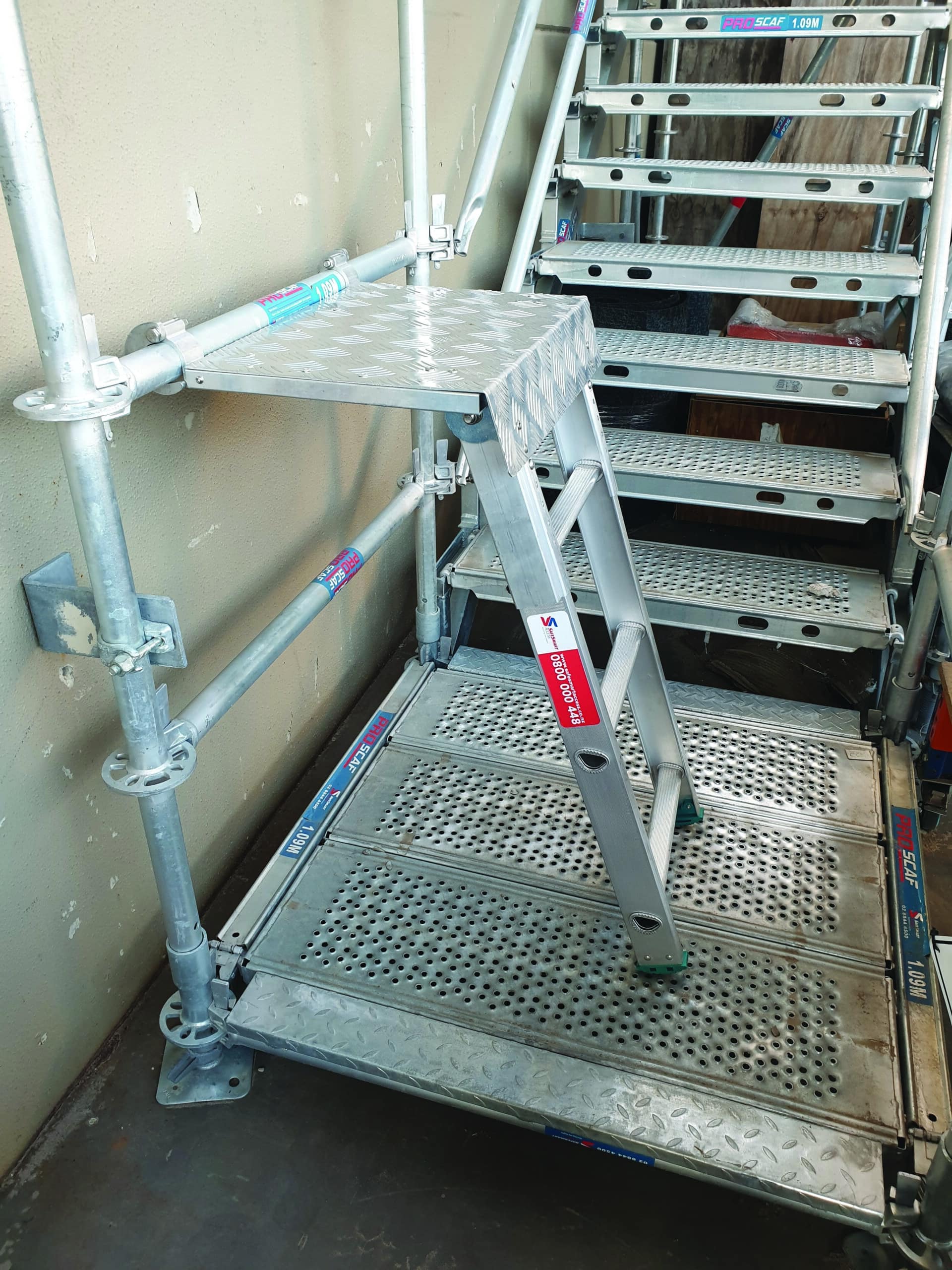 Mid-Ledger Scaffold Step | SafeSmart Access