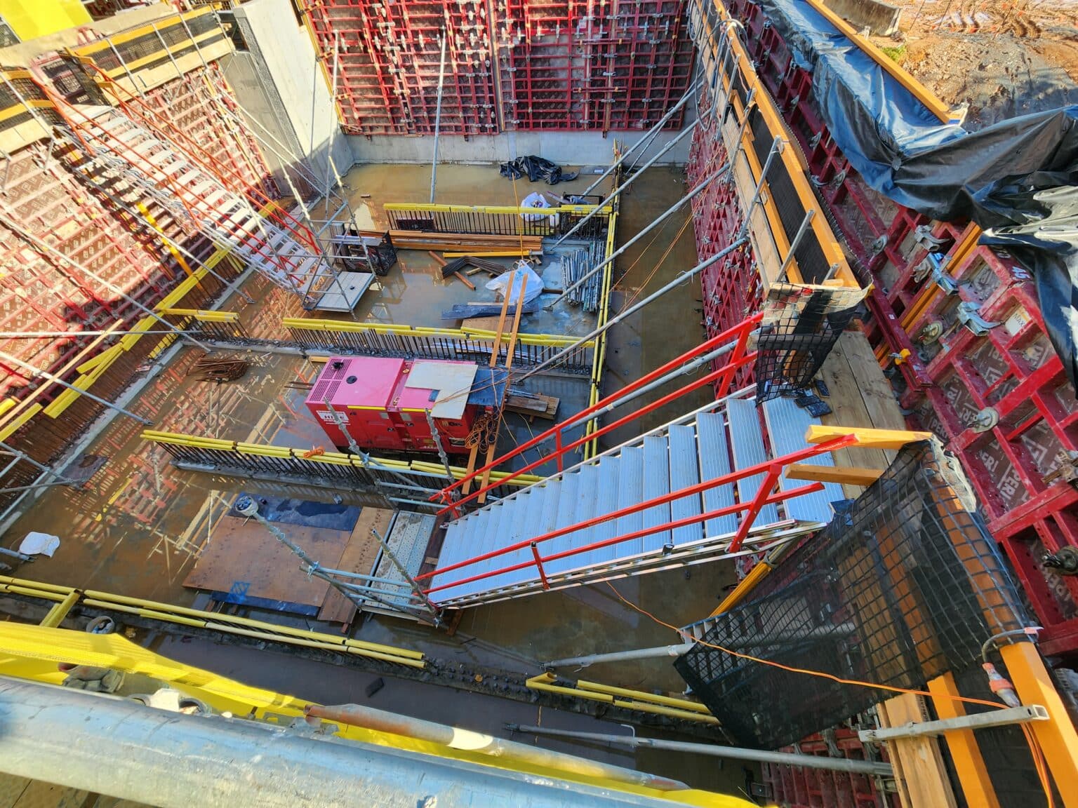 Form Reo Pour Construction with AdjustaStairs