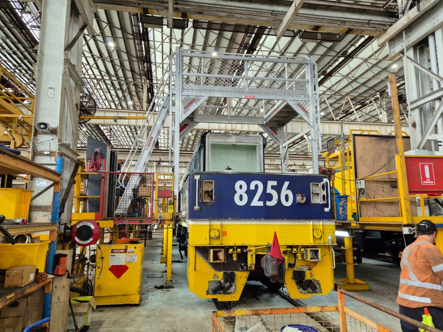 Progress Rail Access with Mobile Gantry System | SafeSmart